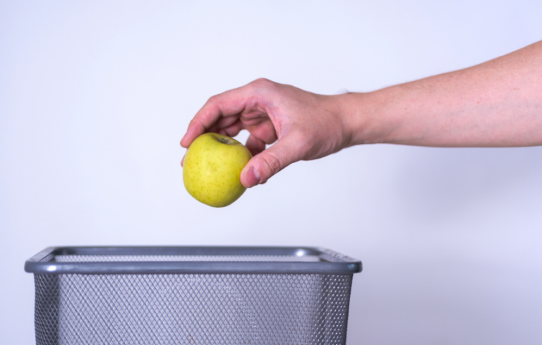 Spreco alimentare: Un problema sociale, etico, economico e ambientale ...